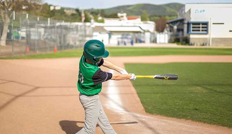 10 Best Little League Bats In 2021 – Top Models [Reviews]